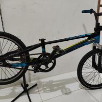 Jual Polygon Razor Terbaik - Harga Murah April 2024 & Cicil 0%