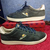 Jual Sepatu Second Branded Model & Desain Terbaru - Harga Mei 2024