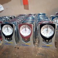 Jual Jam Meja Custom Terbaik - Harga Murah Februari 2024 & Cicil 0%