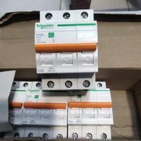 Jual Mcb 3P 32A Schneider Terbaik - Harga Murah Juni 2024 & Cicil 0%