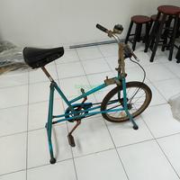 Jual Sepeda Treadmill Terbaik - Harga Murah Februari 2024 & Cicil 0%