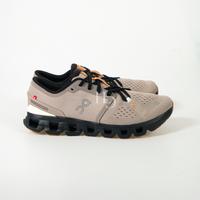 Jual Sepatu On Cloud Terbaik - Harga Murah Januari 2025 & Cicil 0%