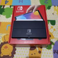 Nintendo Switch OLED yang Canggih & Praktis - Juni 2024