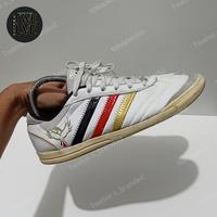 Jual Sepatu Second Original Model & Desain Terbaru - Harga Juni 2024