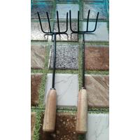 Jual Garpu Tanah Terlengkap - Harga Terbaru Juni 2024 & Cicilan 0%