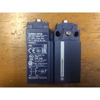 Jual Limit Switch Schneider Terbaik - Harga Murah Mei 2025 & Cicil 0%