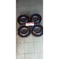 Jual Velg R15 Pcd 4X100 Terlengkap - Harga Murah Juni 2024 & Cicil 0%