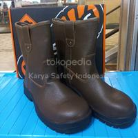 Jual Sepatu Safety Crusher Terbaik - Harga Murah Maret 2024 & Cicil 0%