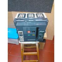 Jual Air Circuit Breaker Terbaik - Harga Murah Juni 2024 & Cicil 0%