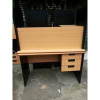 Jual Meja High Point Terbaik - Harga Murah Juni 2024 & Cicil 0%