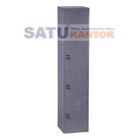 Jual Locker 4 Pintu Terbaik - Harga Murah April 2024 & Cicil 0%
