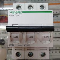 Jual Mcb 3P 32A Schneider Terbaik - Harga Murah April 2025 & Cicil 0%