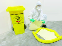Promo SWIPE-ALL Chemical Spill Kit 20 Liter With Bag - Ember 20 Liter ...