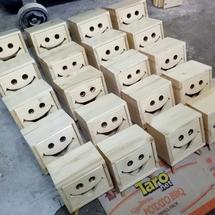 Jual Tempat botol kayu. Tempat botol beer. Keranjang botol bir kayu ...