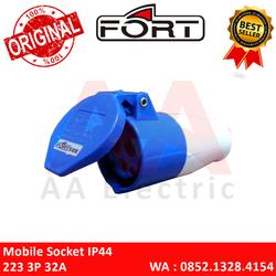 Jual Mobile Socket / Mobile Mounting IP44 213 3 Pin 16A Fort - Jakarta ...