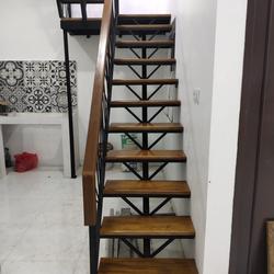 Jual tangga rebah besi Wf minimalis trap kayu harga tangga rebah ...