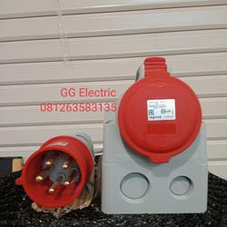 Jual Legrand Paket 1 Set Plug Surface Mounting Socket 3P+N+E / 5 Pin 32A - Plug Socket Set ...