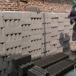 Jual BATAKO PRESS lubang DUA murah ukuran 30 x 15 x 7 cm - Kota ...