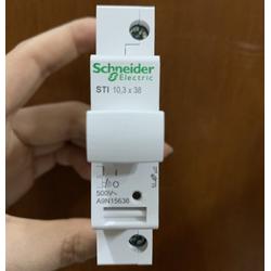 Jual SCHNEIDER STi FUSE CARRIER 10.3x38 A9N15658 - 3P + N - Kab. Tegal - Harapan Elektrik ...