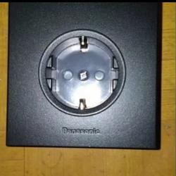 Jual Panasonic Stop Kontak Arde Hitam CP 1G WESJP1121 Style Matte Black ...