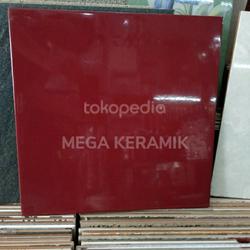 Jual KERAMIK 40X40 POLOS MERAH MAROON , BLACK , WHITE GLOSSY - Merah ...