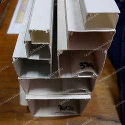 Jual Floor Duct PVC 70x20 PUTIH - Jakarta Pusat - JakartaElektrikJaya ...