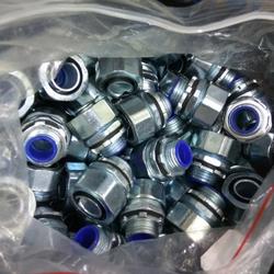 Jual connector flexible conduit straight 3/4 inch - Jakarta Barat ...