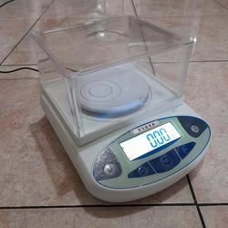 Jual Timbangan Analitik 500 Gr x 0.001Gr Osuka - Kota Tangerang - duniatimbangan | Tokopedia