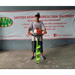 Jual Earth Auger - Mesin Bor Tanah 2T - 52CC - mata bor diameter 30 CM ...