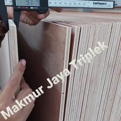Jual Triplek / Multiplek meranti 18mm OVL / Plywood untuk furniture ...