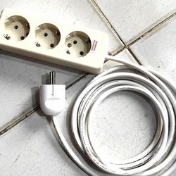 Jual Colokan dan Kabel Rakitan Untuk Input dan Output Stabilizer ...