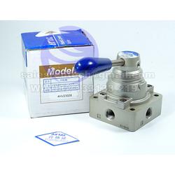 Jual Hand Lever Valve 4/3 way Airtac 4HV230-08L - Kota Surabaya - REUTECH | Tokopedia
