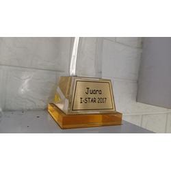 Jual Name Plate Panel Gravoply H3 cm x W15 cm / Name Tag Panel Listrik ...