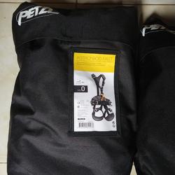 Jual Full Body Harness Petzl Astro Bod Fast Internasional size 1 ...