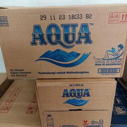 Jual Air Mineral Dalam Kemasan Yasmin Botol 330 ML 1 dus - isi 24 botol ...