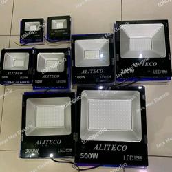 Jual lampu sorot led tembak floodlight 500w 500watt 500 watt outdoor ip66 - Jakarta Barat ...