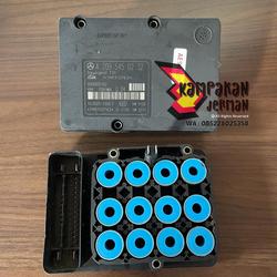 Jual Modul ABS Mercy ESP W204 C200 CGI Mercedes-Benz A2049012500 ...