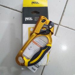 Jual PETZL Jumar Kanan , Right Ascension - Ergonomic handled ascender ...