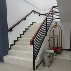 Jual Grc Handrail Mahoni / Pegangan Tangga / Handeling Tangga / Railing ...