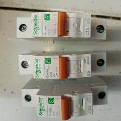 Jual Schneider MCB 1P 6A 6kA New Domae MCB Breaker 1 Phase 6 Amp 6kA - Jakarta Pusat - Gudang ...