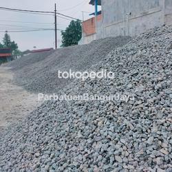 Jual Batu split cor murni muatan padat karna langsung dari tambang - 1 ...