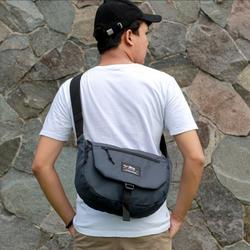 Promo Slingbag Pria Savaka S4 Tas Selempang Cowok Sling Messenger Bag ...