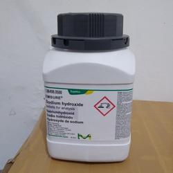 Jual Sodium Hydroxide / NaOH (p.a). MERCK 106498 500Gr - Kab. Bogor ...