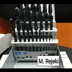 Jual Mata Bor Set 25pcs NACHI HSS Straight Twist Drill Bit 1 - 13 mm - Jakarta Utara - MDN ...