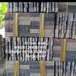 Jual batu andesit mozaik 3warna 18x50 - Kota Tangerang Selatan ...