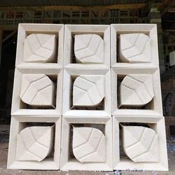 Jual Roster beton roster minimalis Motif Z merah - Putih - Jakarta ...