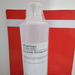 Jual Electrolyte Solution for pH Electrode KCl 3M 480 ml | Eutech ...