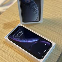 Jual Apple iPhone XR 64GB | 128GB | 256GB | IBOX Garansi Resmi Indonesia - Black, 128GB ...