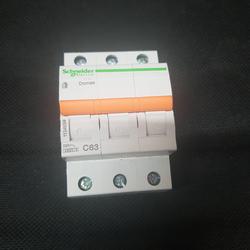 Jual MCB 3 Phase 63 Ampere 3p 63a 3 pole Schneider Domae Original Baru ...