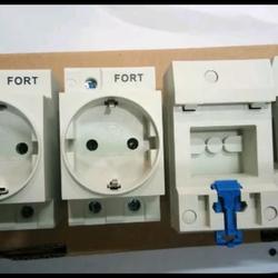 Jual Stop Kontak Din Rail Panel 16A/250V (Type FTK-250) FORT - Kota Surabaya - Tunas Electric ...